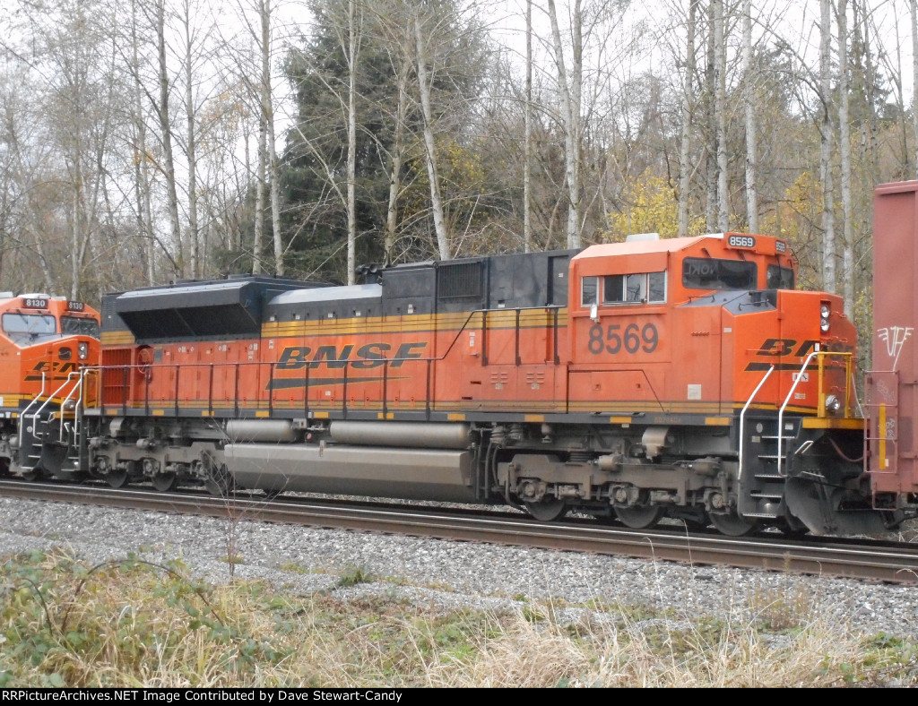 BNSF 8569 2015-11-12